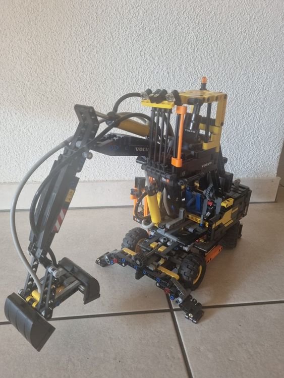 Lego Bagger, Technic 42053 Volvo EW 160E (Gebraucht) in für CHF 40 ...