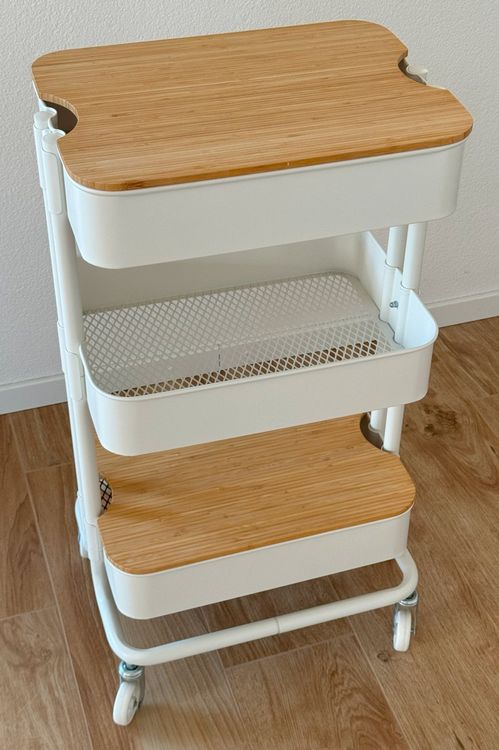 IKEA RASKOG Servierwagen mit zwei HÖGSMA Tablaren ab CHF 1.- (Gebraucht) in Wahlen b. Laufen für ...
