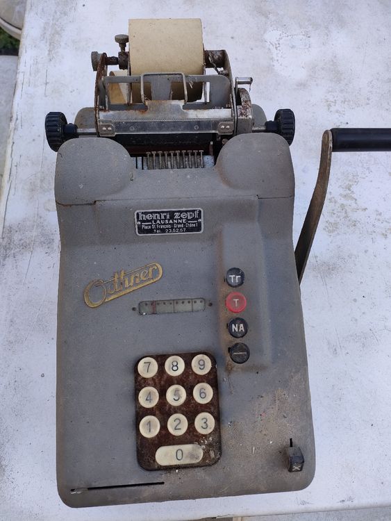 machine a écrire Odhner (Defekt) in Monthey für CHF 15 – mit Lieferung ...