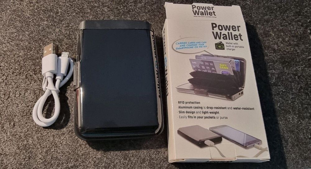 Powerbank Wallet RFID schwarz | Kaufen auf Ricardo