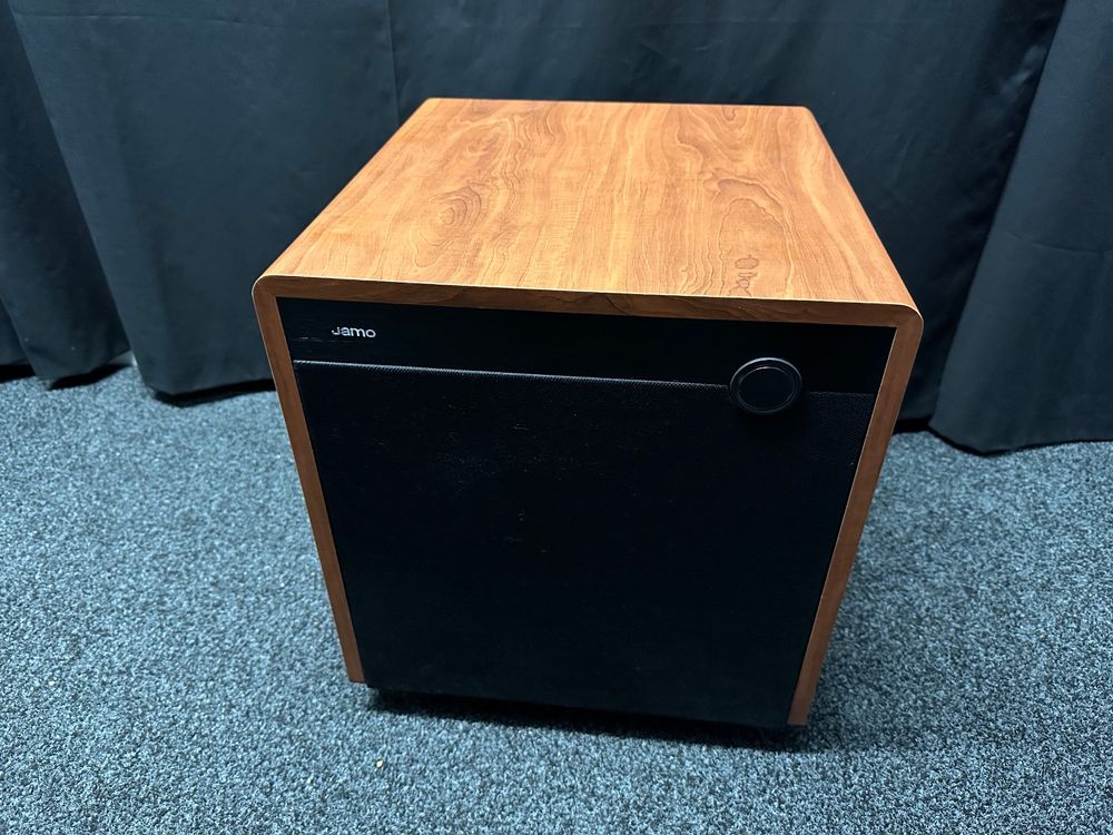 Jamo SUB 660, aktiver Subwoofer, 660W, Front-Fire (Gebraucht) in ...