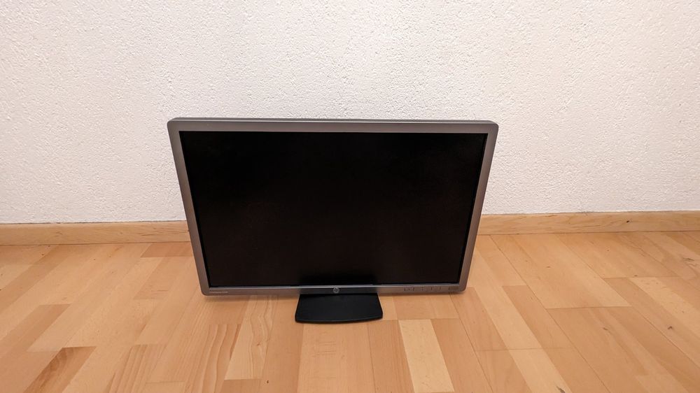 Monitor HP EliteDisplay E241i (24") | Kaufen auf Ricardo