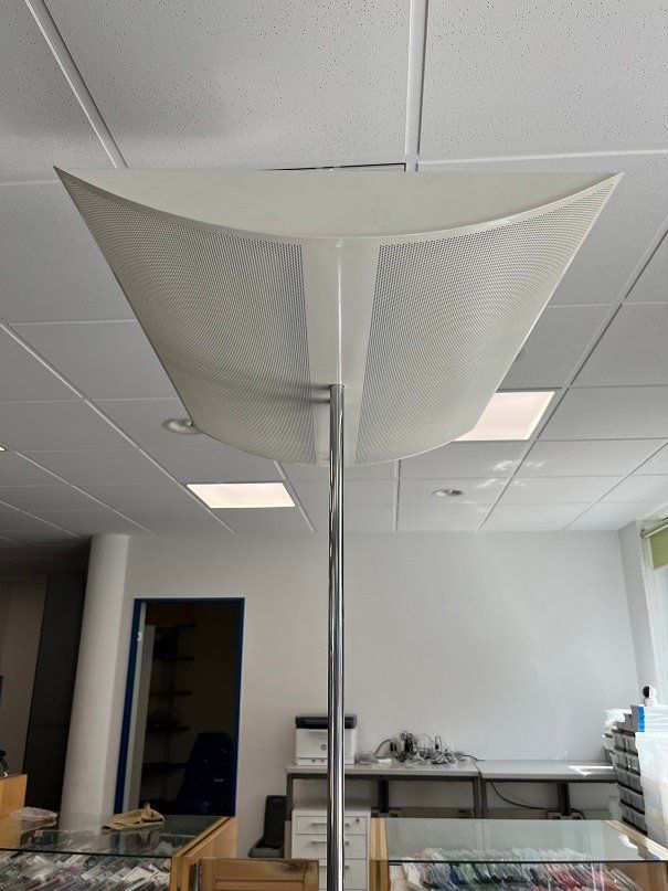 Regent Stehlampe Büroleuchte (Gebraucht) in Zürich für CHF 35 – nur Abholung auf Ricardo kaufen