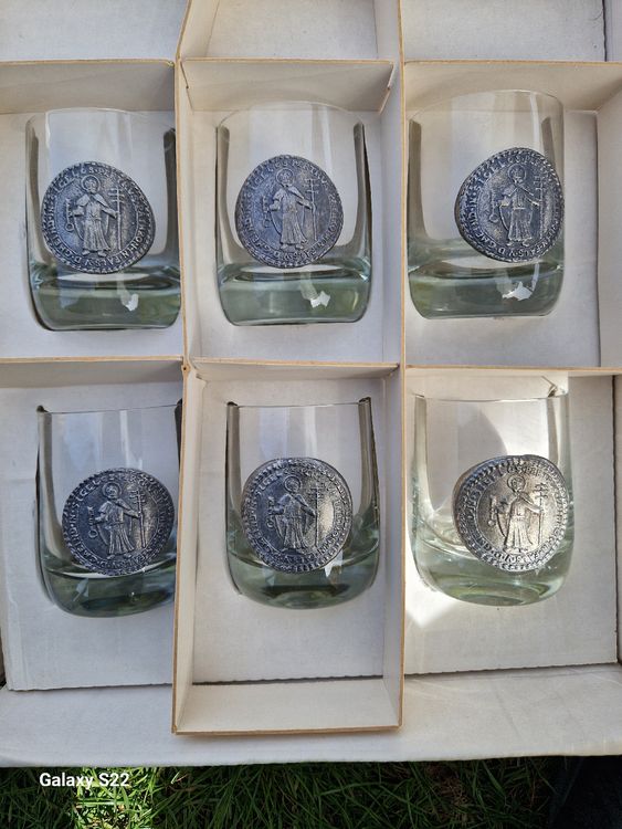 Valser Wassergläser (D'occasion) à Krummenau pour CHF 7 – avec ...