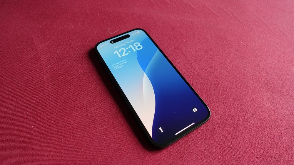 Apple iPhone 16 128 GB, Black, 6.10", SIM + eSIM, 48 Mpx, 5G | Kaufen auf Ricardo