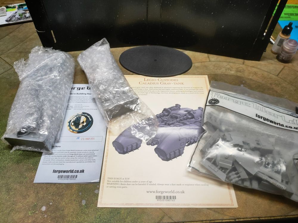 Adeptus/ Legio Custodes Caladius Grav-Tank Warhammer 40k 30k (Neu ...
