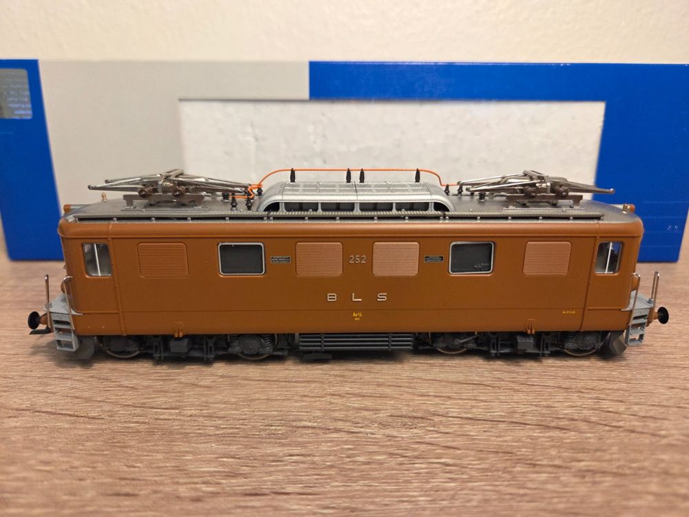 Roco 69883 E-Lok 252 BLS Digital H0 (Neu und originalverpackt) in St ...