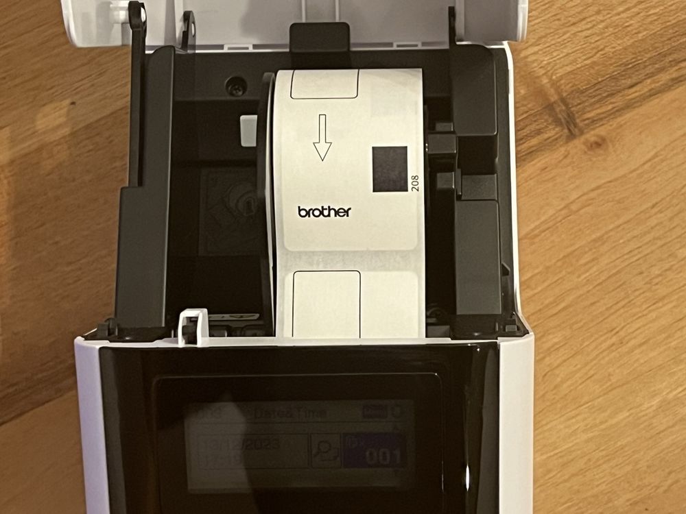 Brother QL820-NWB (Gebraucht) in für CHF 65 – mit Lieferung auf Ricardo ...
