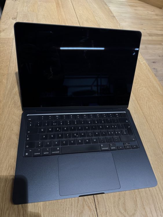 Apple MacBook Air M2 (Gebraucht) in mettmenstetten für CHF 469 – mit Lieferung auf Ricardo kaufen