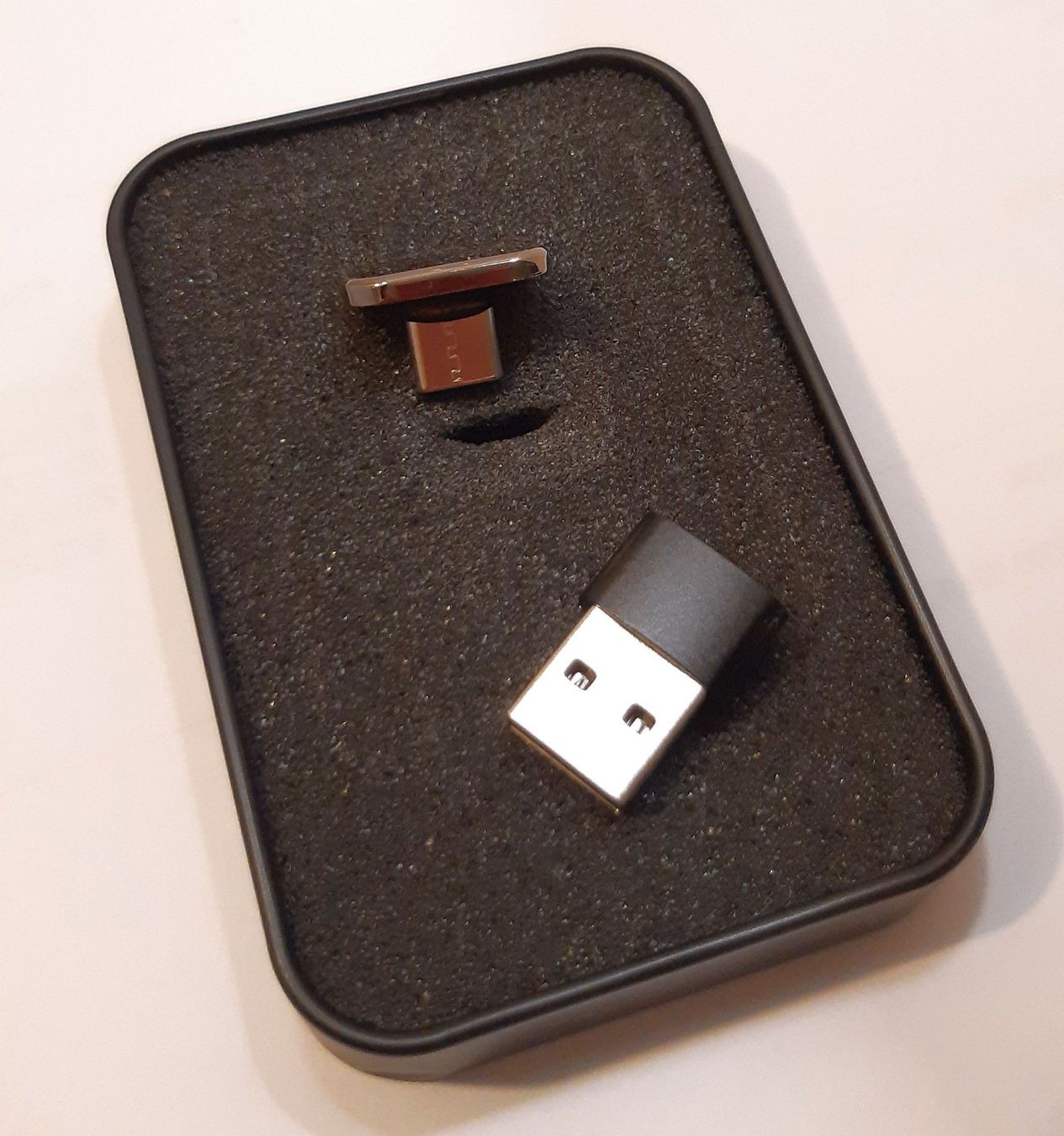 NEU USB-C Mini 3.0 Memory Stick 64 GB inkl. Adapter (Neuf avec ...