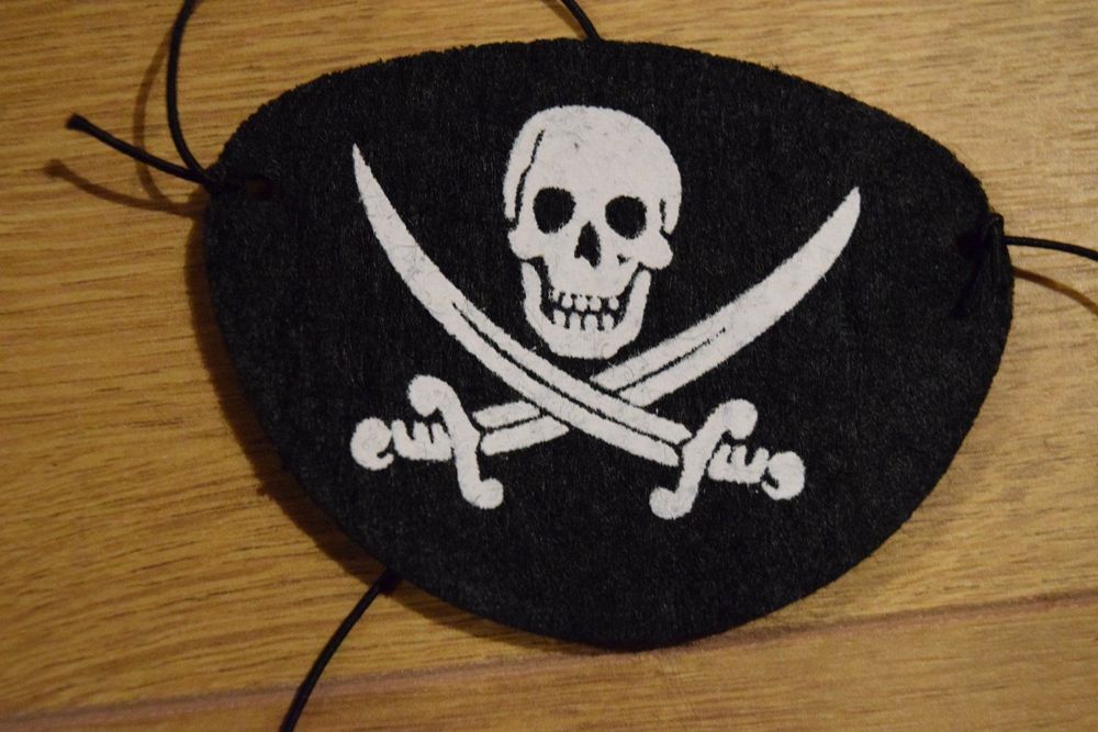 Piraten Augenklappe aus Filz 4 Stk. | Kaufen auf Ricardo