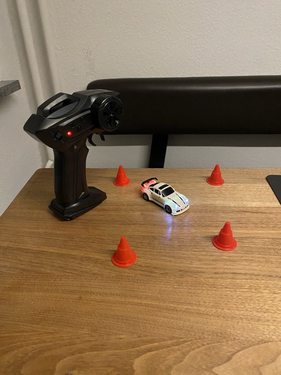 1:64 MiniDrift RaceCar – High-Speed Racing im Taschenformat (Neu ...