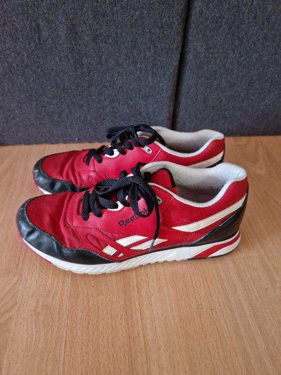 Reebok Sneakers, Grösse 44, Rot/Weiss Old School (Gebraucht) in ...