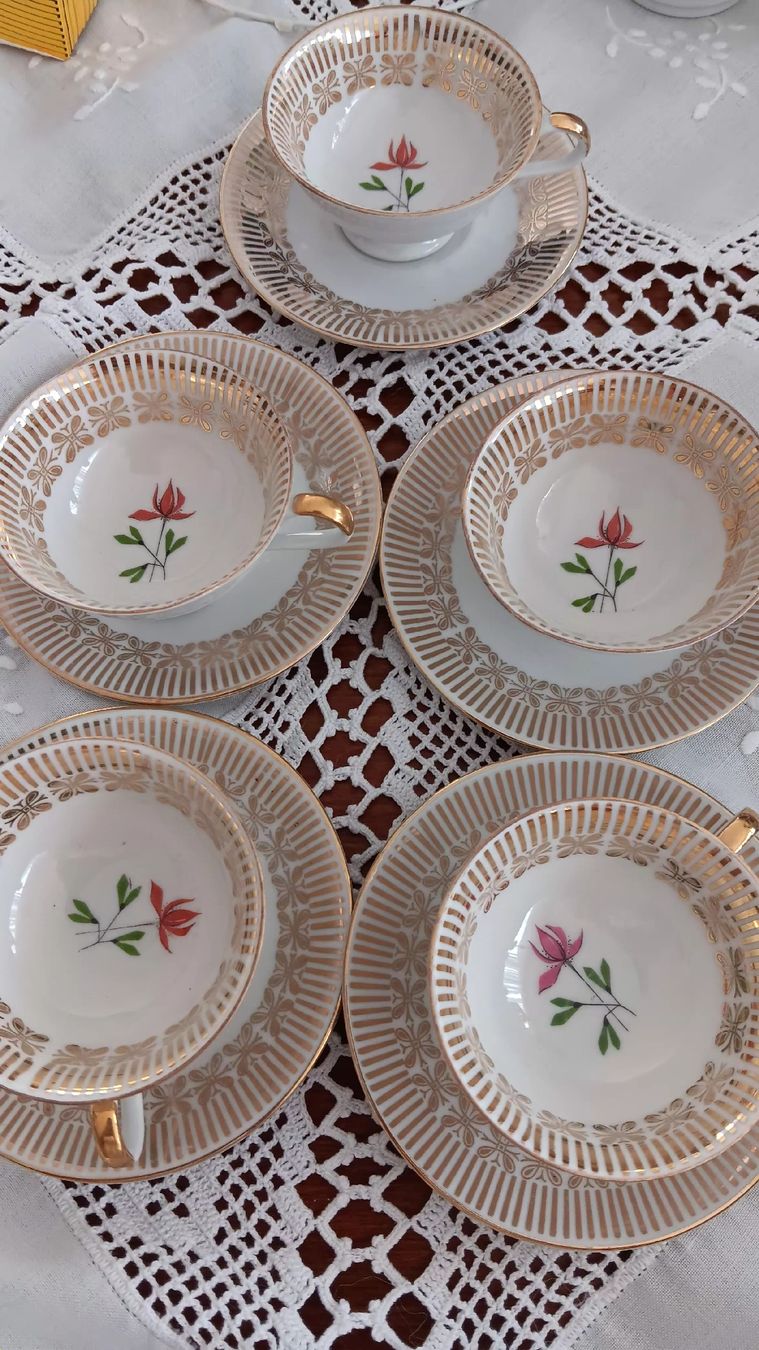 Servizio da tè Bavaria raro, vintage e raffinato ☕️ (55) (Usato) a ...