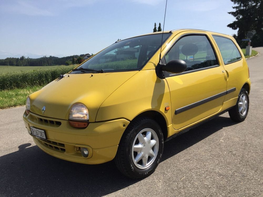 neuwertiger Renault Twingo Phase 1 mit Klimaanlage | Kaufen auf Ricardo