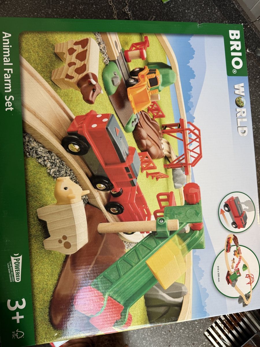 Brio animal farm set (neu!) (Neu und originalverpackt) in Biglen für ...