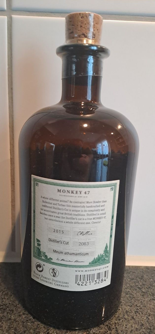 Monkey 47 Gin Distiller's Cut 2015 mit Goldring und Box (Neu und ...