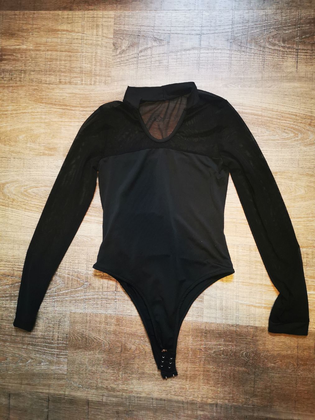 Schwarzer Body mit langen Ärmeln, Grösse S - Top Zustand! (Gebraucht ...