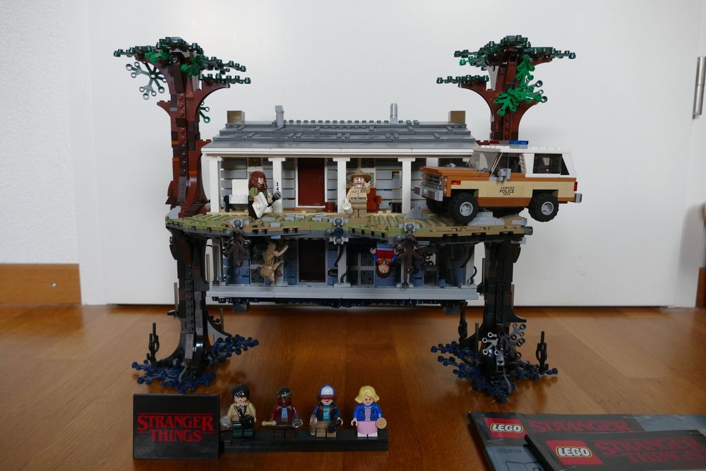 LEGO Stranger Things 75810 The Upside Down Die andere Seite | Kaufen auf Ricardo