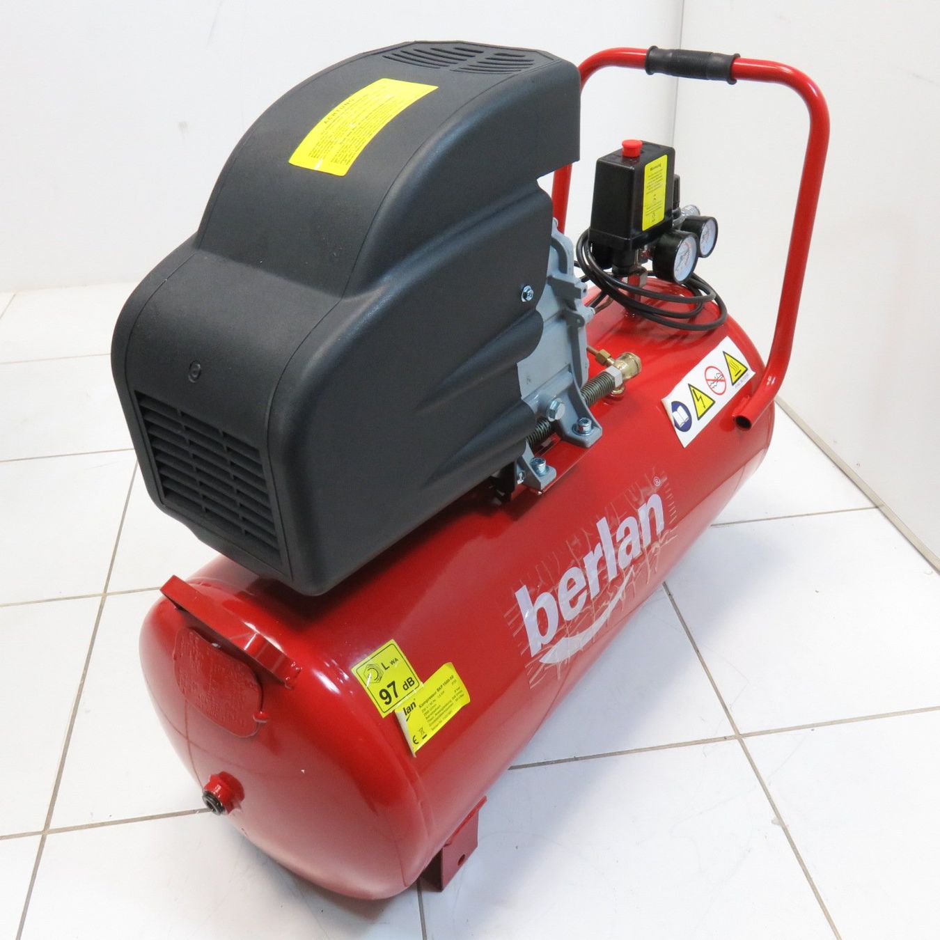 Druckluft Kompressor 50 Liter Druckluftkompressor Kolben (Neu (gemäss Beschreibung)) in Baar für ...