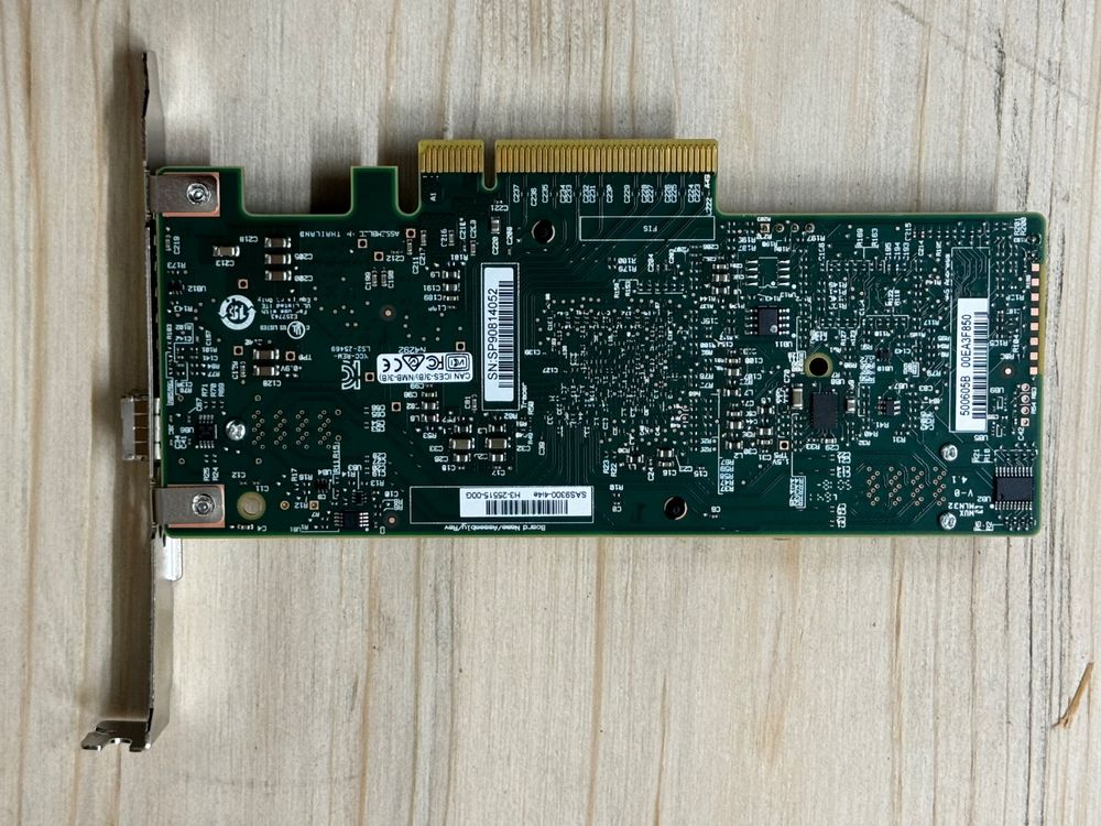LSI Broadcom SAS 9300-4i4e Interface Cards/Adapter Internal (Gebraucht ...