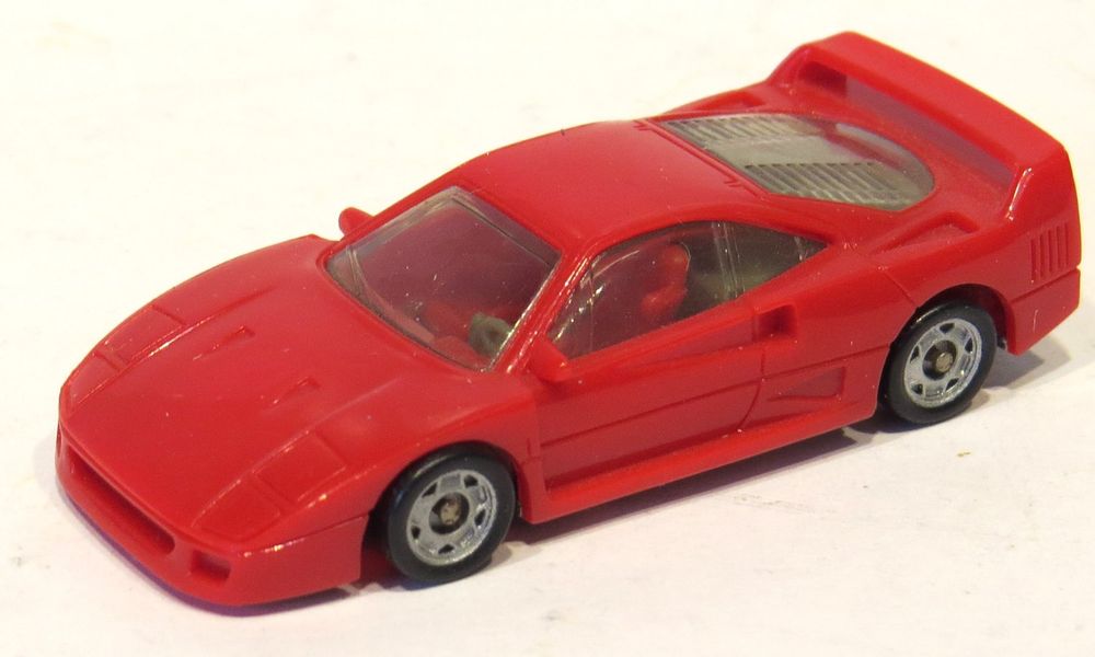 1:87 Ferrari F40 von Monogram (Neu und originalverpackt) in Ettingen ...