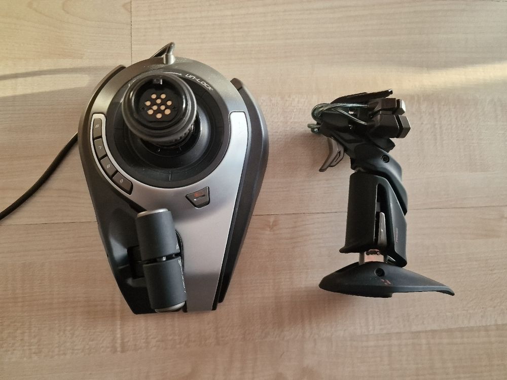 Joystick MadCatz Cyborg FLY 5 (Gebraucht) in Aegerten für CHF 26 – mit ...
