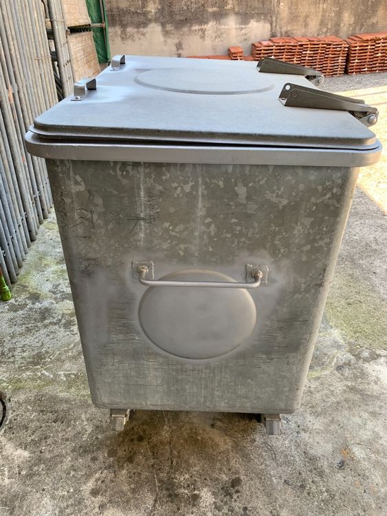 Kehrichtcontainer Abfallcontainer 800 Liter | Kaufen auf Ricardo