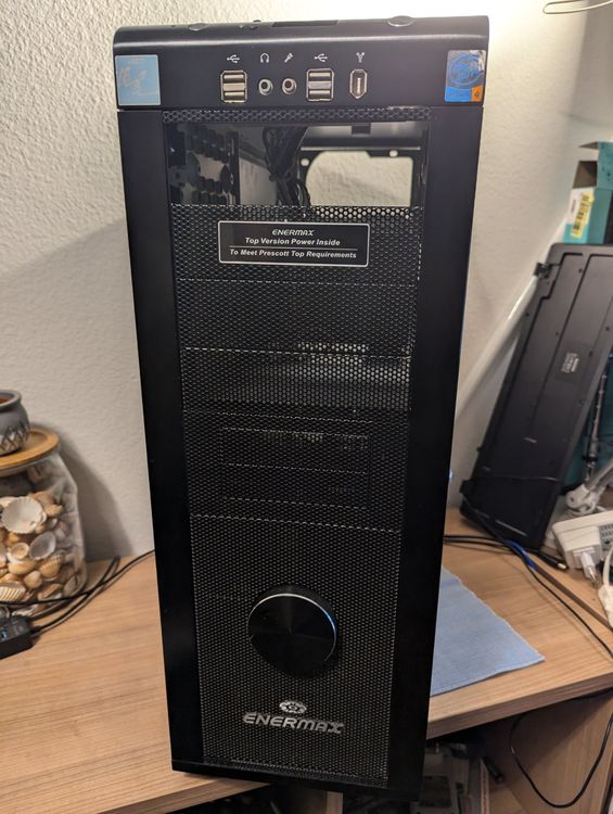 Enermax Design PC Gehäuse schwarz gross (Gebraucht) in Gebenstorf für ...