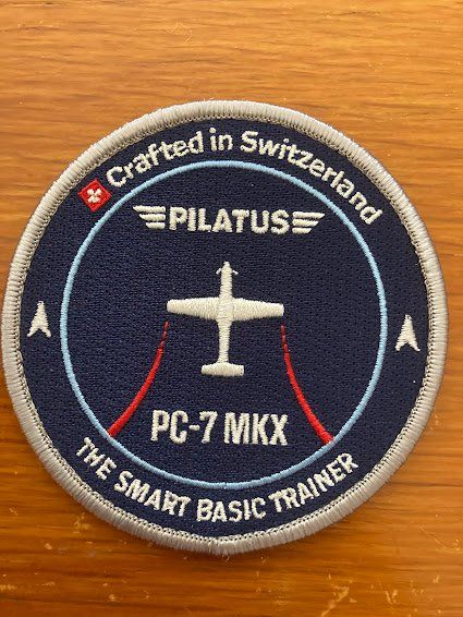 Pilatus badge PC-7 MKX The Smart Basic Trainer (Neuf (Voir description ...