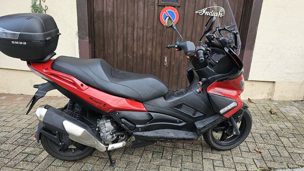 Roller Scooter 300 Malaguti Madison (2109Km) (Gebraucht) in Gordola für ...