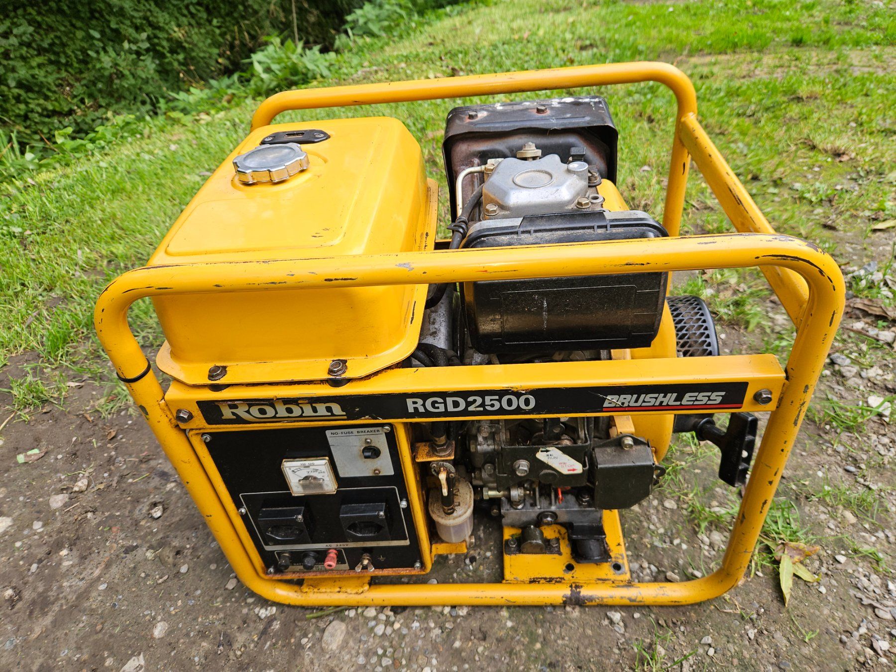 Diesel Stromgenerator Robin (Gebraucht) in Oberburg für CHF 450 – nur ...