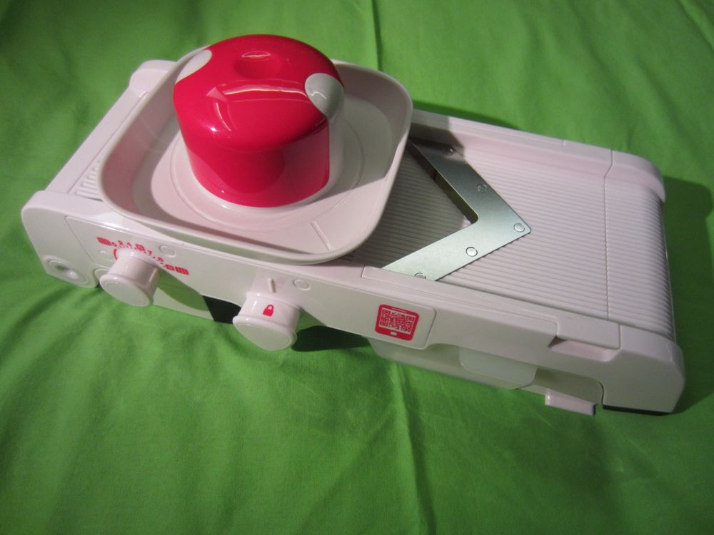 Tupperware Mando Chef (Neu (gemäss Beschreibung)) in Sursee für CHF 35 ...