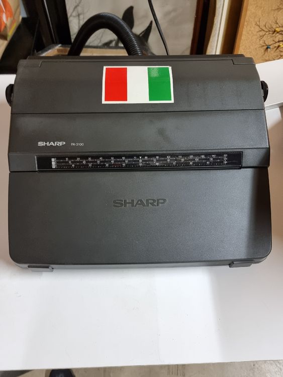 Original elektrische Schreibmaschine Sharp PA 3100 (Gebraucht) in ...