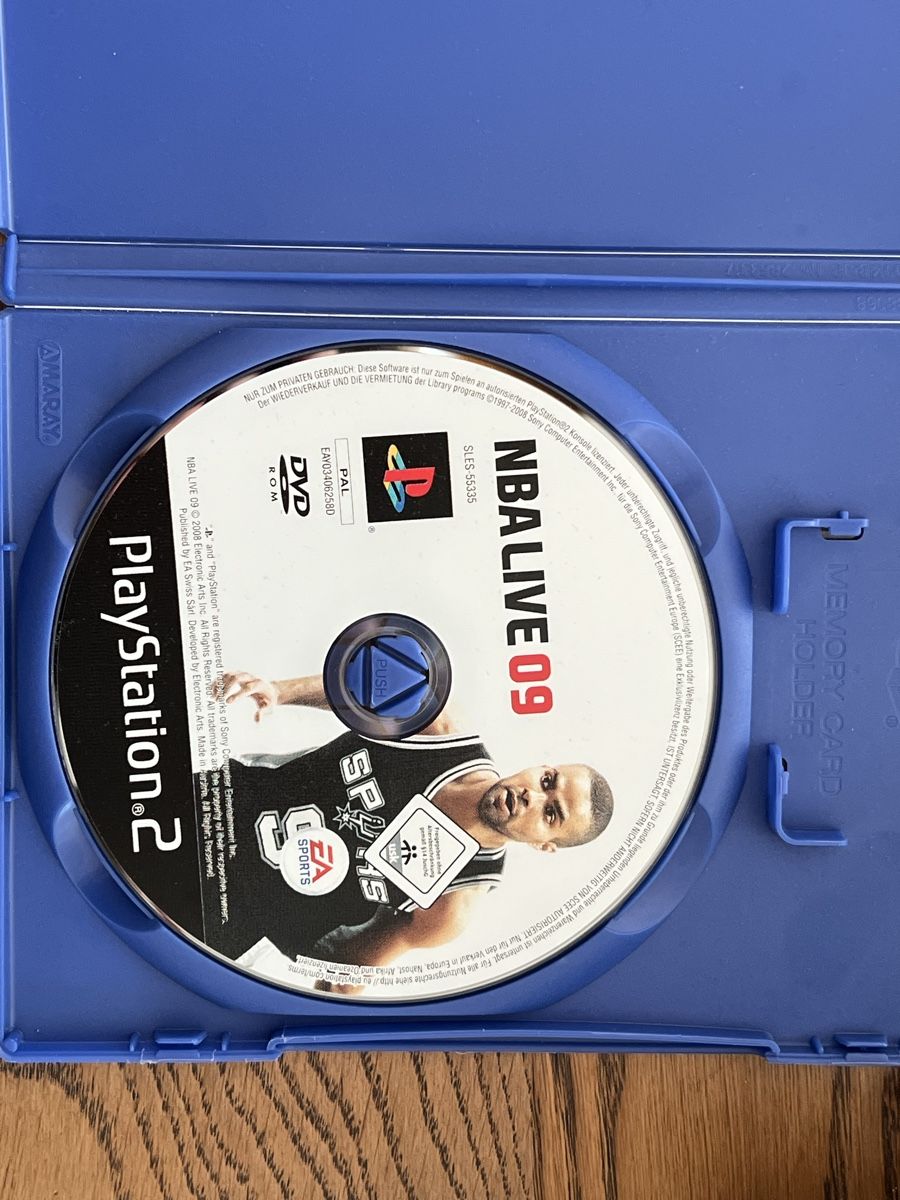 PlayStation 2 + NBA Live 09 + 2 Controller (Usato) a Saland per CHF 35 ...