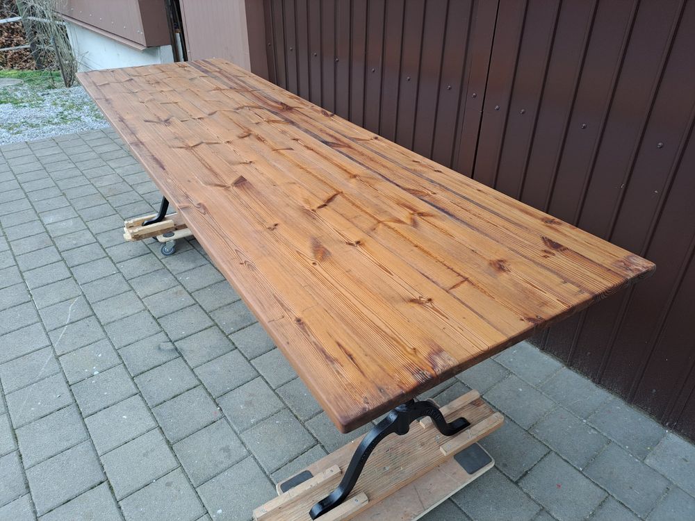 Beizentisch aus Allte Kieferholz gereuchert | Kaufen auf Ricardo