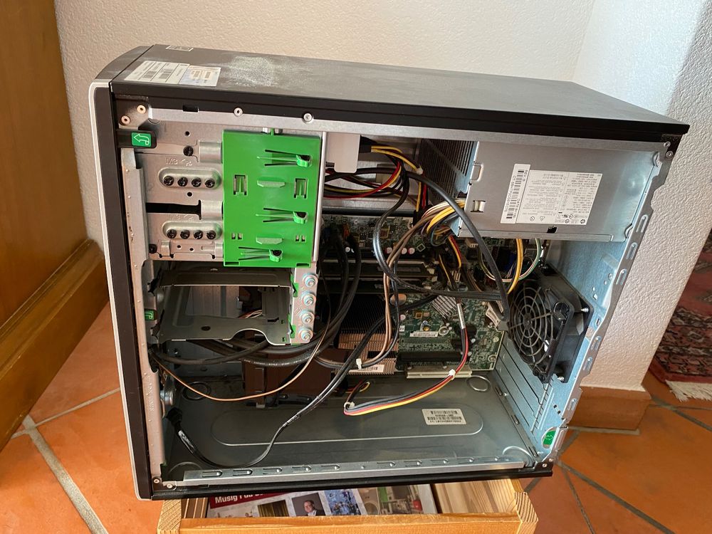 Computer Kiste ohne HD (Gebraucht) in Homburg für CHF 4 – nur Abholung ...