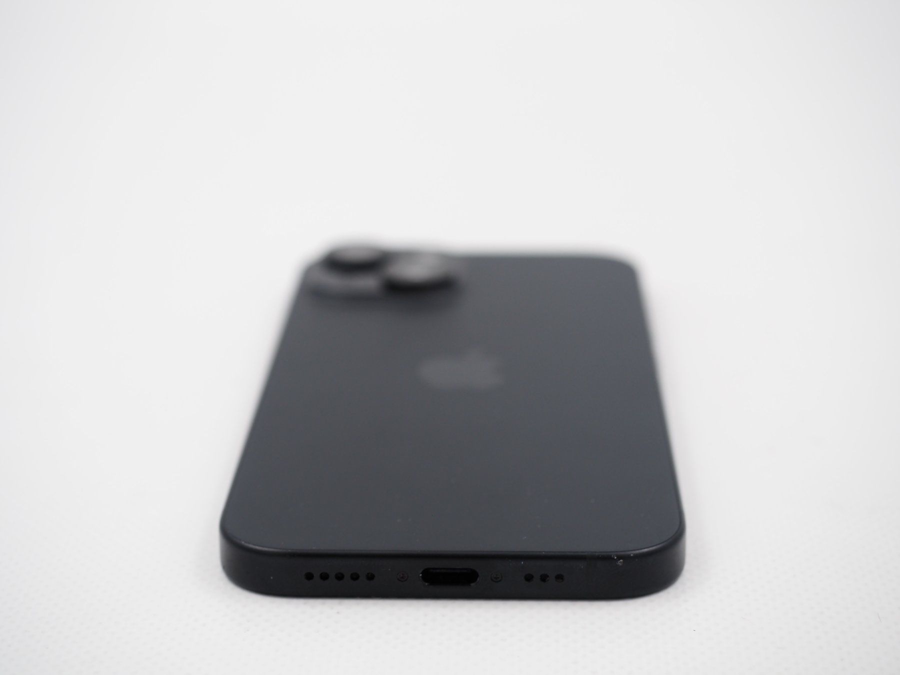 APPLE iPhone 15 iCloud gesperrt (26011258) (Defekt) in Zürich für CHF ...