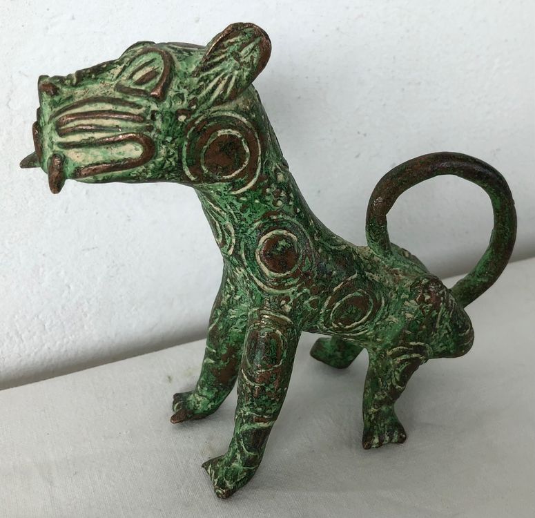 feiner alter Leopard Bronze Benin Höhe 11,5 cm (Gebraucht) in Rüthi (Rheintal) für CHF 26 – mit ...