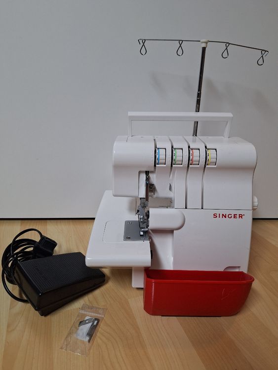 Overlock SINGER mit Differentialtransport 14SH654 (Gebraucht) in ...