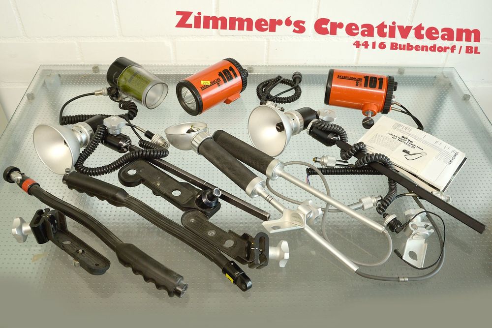 gr. Lot NIKONOS Blitze und Zubehör, gem. Foto, Unterwasser (Gebraucht) in Bubendorf für CHF 34. ...