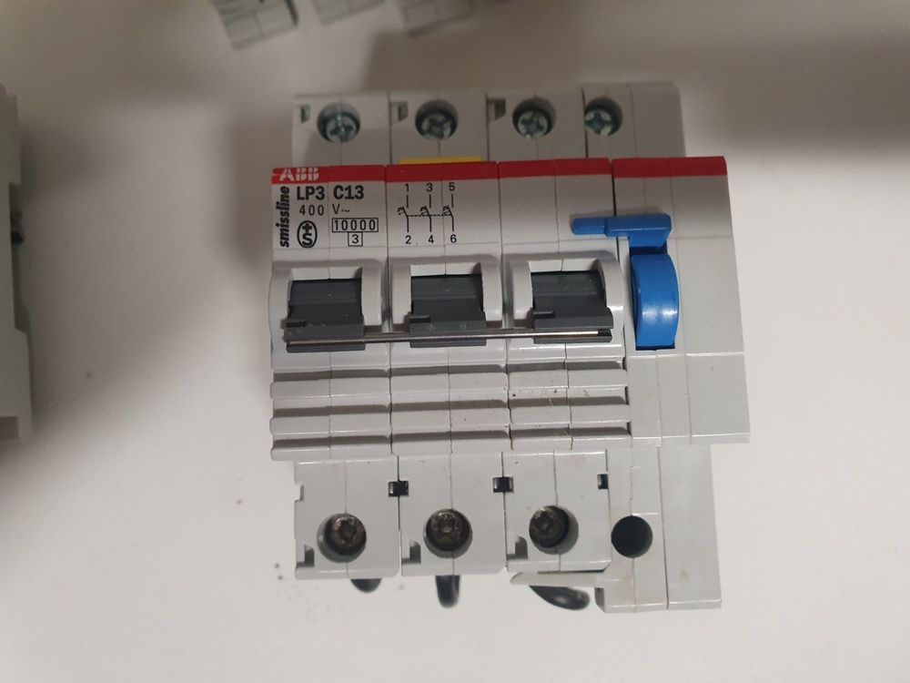 ABB LP3 C13 LS-Schalter LS 13a SMISSLINE (Gebraucht) in Zürich für CHF 29 – mit Lieferung auf ...
