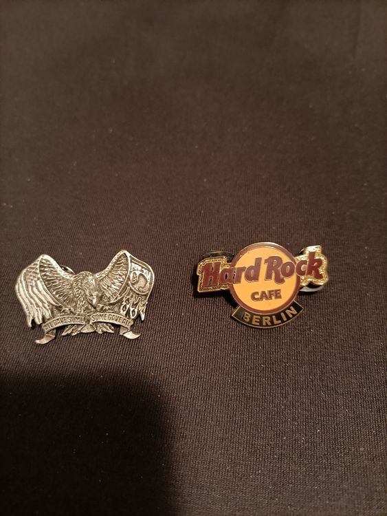 Zwei Pins Kaufen Auf Ricardo