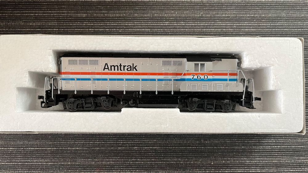 Atlas, Amtrak GP-7 Diesellok, Spur H0 (Neu und originalverpackt) in Wiesendangen für CHF 35 ...