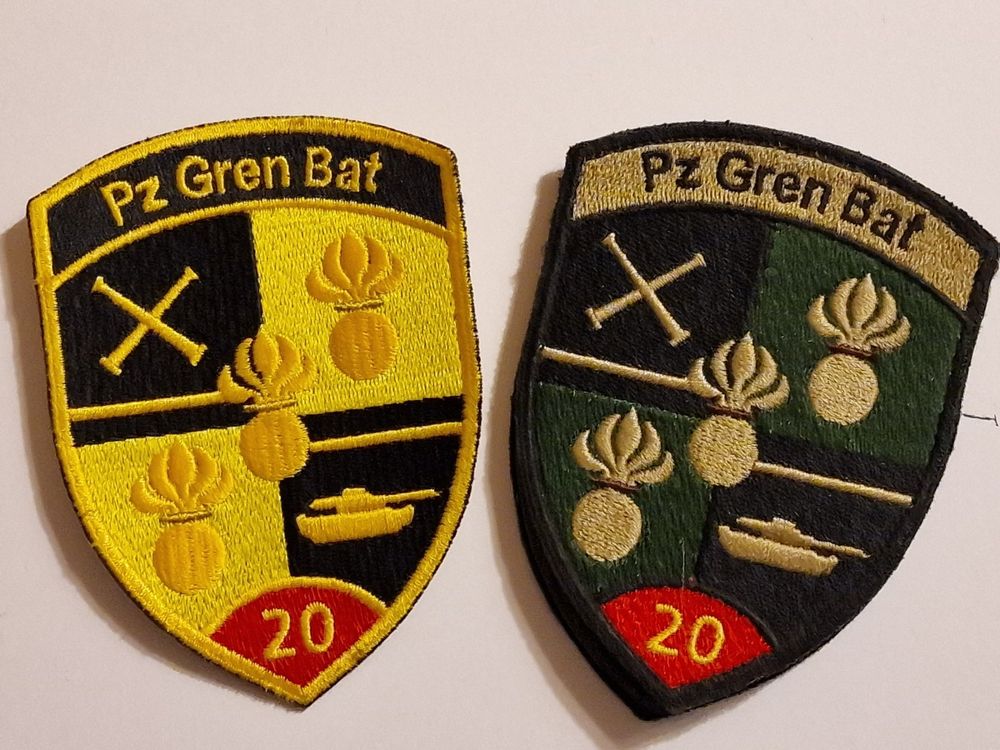 Panzer Duo Badge Panzer Gren Bat 20 Rot (Gebraucht) in Nyon für CHF 8 ...