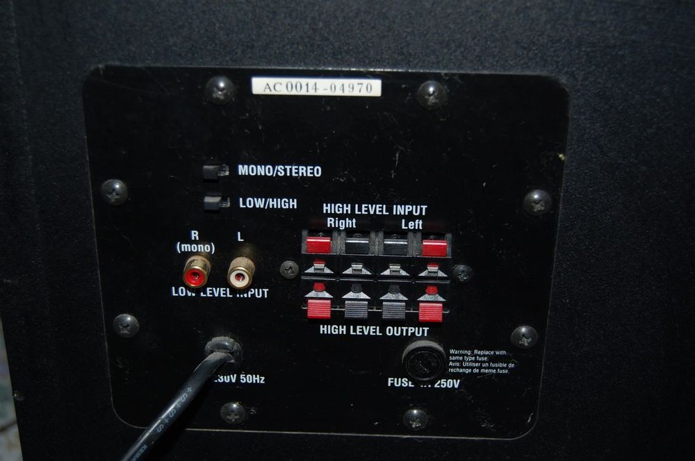 Subwoofer JBL Control SUB10 100 Watt RMS (Gebraucht) in Schmitten FR für CHF 63 – nur Abholung ...