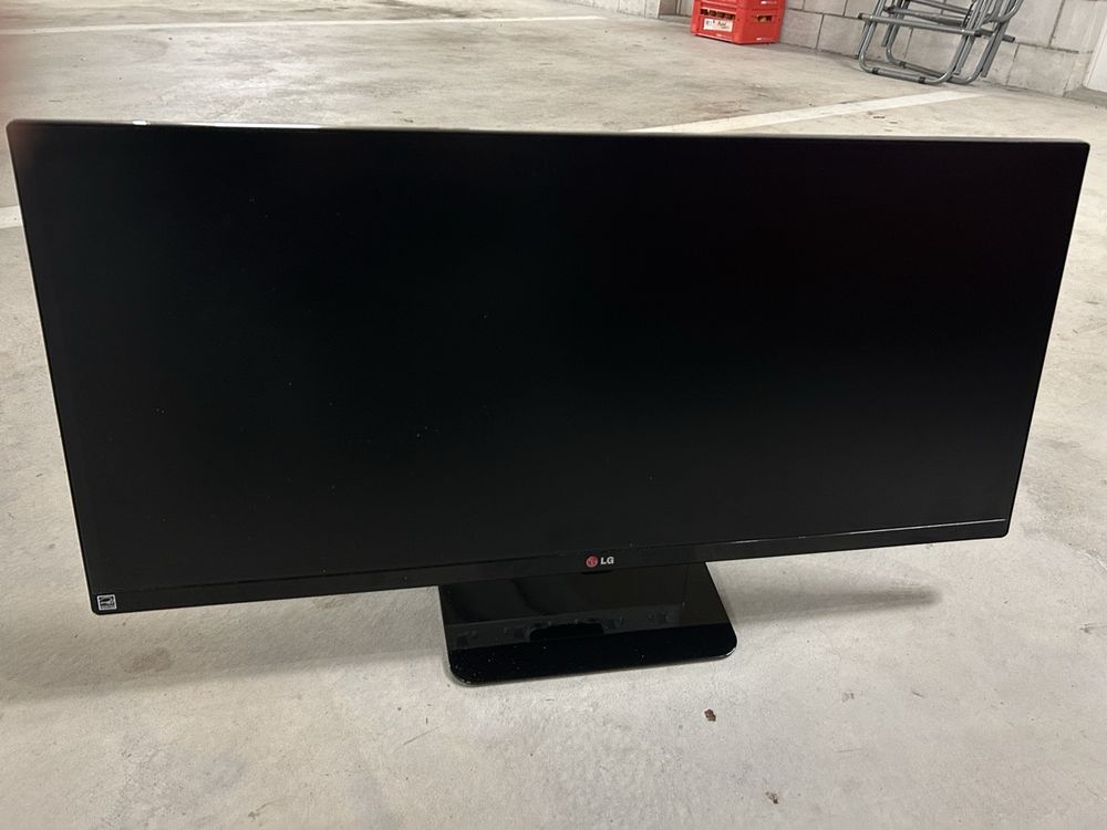 LG 21:9 Ultra Widescreen Full HD (Gebraucht) in Langenthal für CHF 80 ...