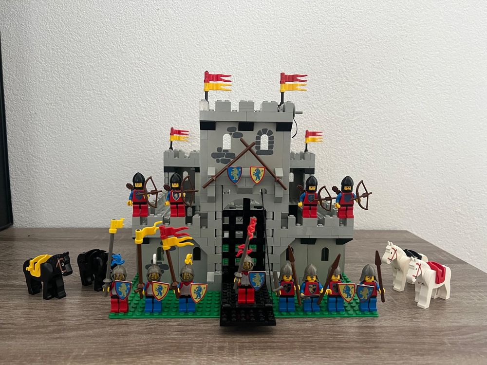 Lego Ritter 6080 King's Castle (Gebraucht) in Arbon für CHF 102 – mit ...