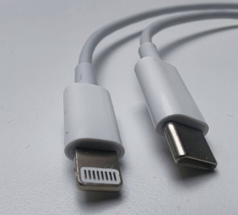 neu originalverpackt iPhone 20W super fast charger Ladegerät (Neu und ...