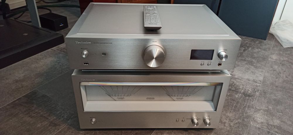 Technics Reference SU-R1A & Technics SE-R1 (Gebraucht) in Münchenstein ...